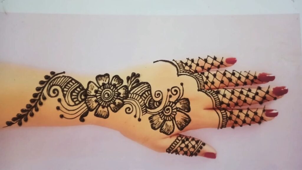 10 New Full Hand Mehndi Design For Girls - Girls Fashion Ideas