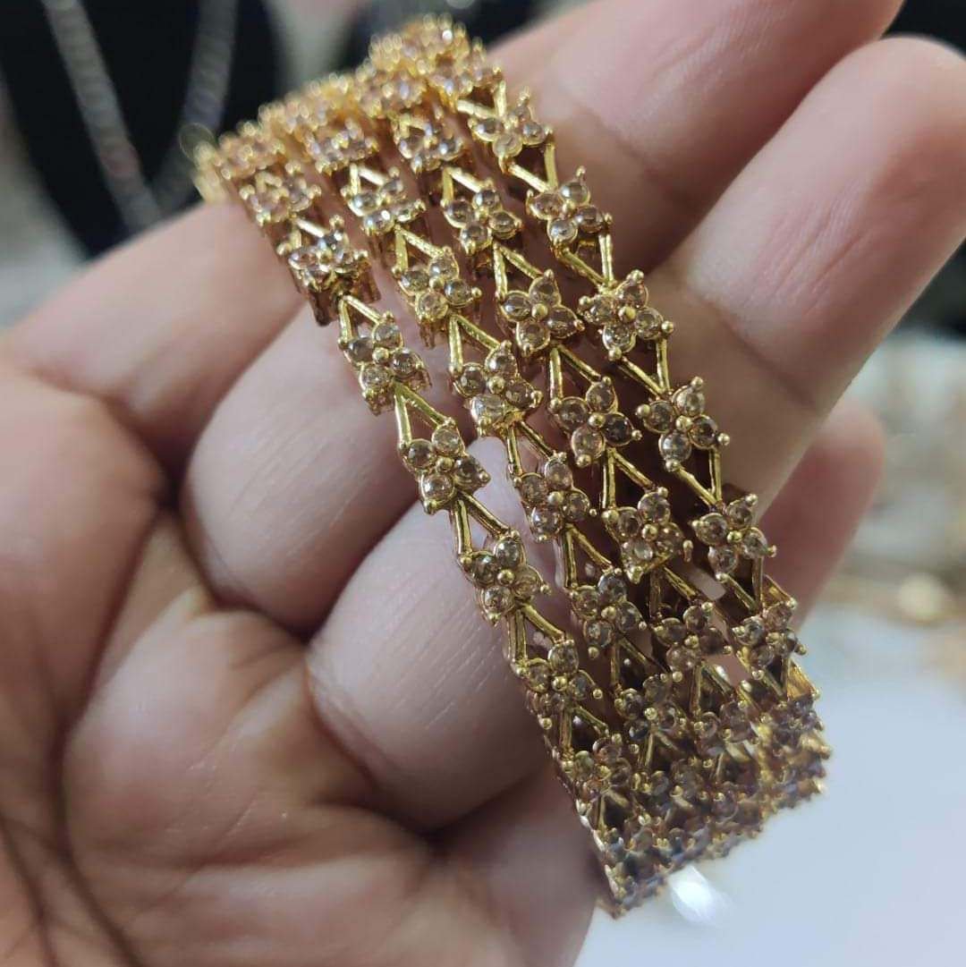 New Daily wear Bangles Designs - Girls Fashion Ideas
