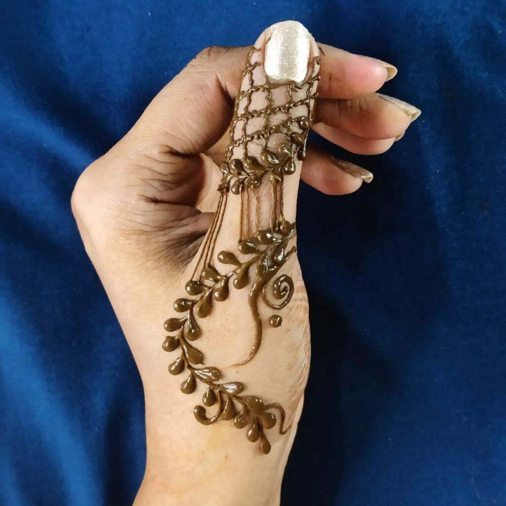 Easy Mehndi Designs For Diwali 2022 - Girls Fashion Ideas