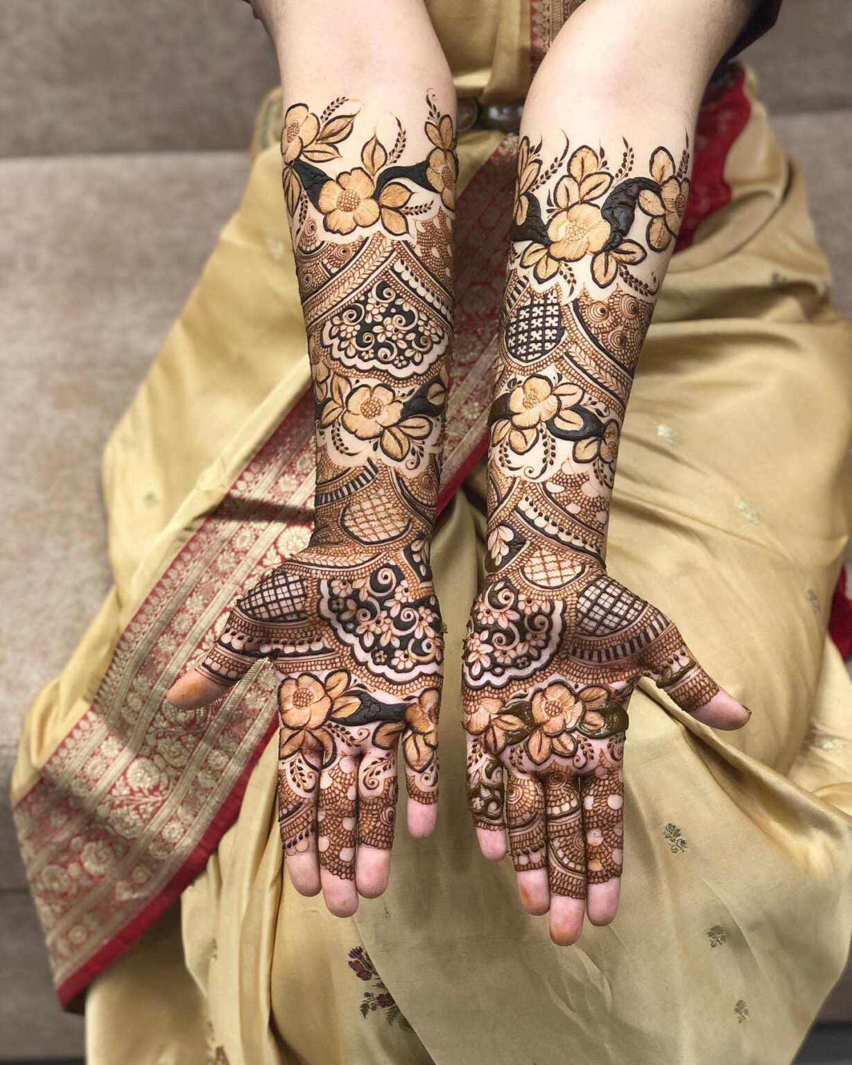 Stylish Full Hand Mehndi Design For Bridal - Girls Fashion Ideas