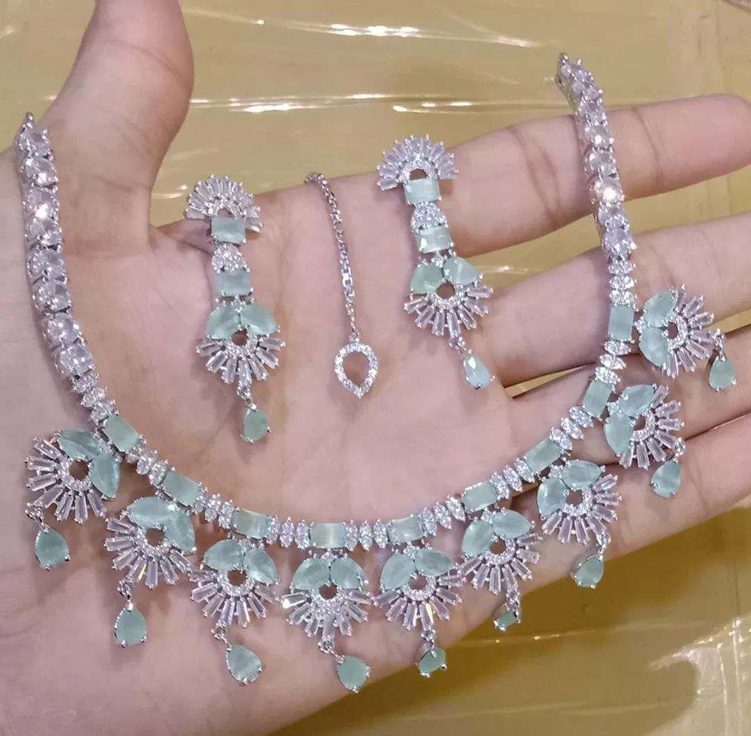 Jewellery Set Design : Latest Ad Jewellery Set Designs For Girls ...